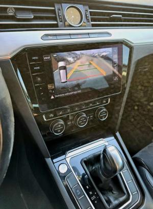 Balts Volkswagen Passat 2019 Tauragė, ar dzinēja tilpumu 1.97 L un nobraukumu 380 tūkst. km par 9350 €, foto 18 vietnē AUTOMOTO.COM.LV