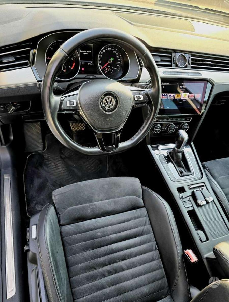 Balts Volkswagen Passat 2019 Tauragė, ar dzinēja tilpumu 1.97 L un nobraukumu 380 tūkst. km par 9350 €, foto 24 vietnē AUTOMOTO.COM.LV