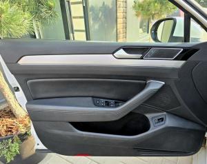 Balts Volkswagen Passat 2019 Tauragė, ar dzinēja tilpumu 1.97 L un nobraukumu 380 tūkst. km par 9350 €, foto 31 vietnē AUTOMOTO.COM.LV