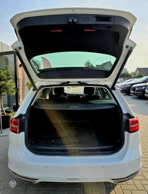 Balts Volkswagen Passat 2019 Tauragė, ar dzinēja tilpumu 1.97 L un nobraukumu 380 tūkst. km par 9350 €, foto 35 vietnē AUTOMOTO.COM.LV