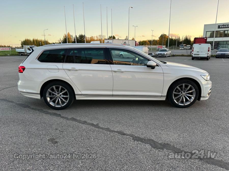 White Volkswagen Passat 2019 in Tartu, with an engine capacity of 2.00 L and mileage of 241 thousand km for 13990 €, photo 5 on AUTOMOTO.COM.LV