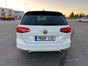 White Volkswagen Passat 2019 in Tartu, with an engine capacity of 2.00 L and mileage of 241 thousand km for 13990 €, photo 7 on AUTOMOTO.COM.LV