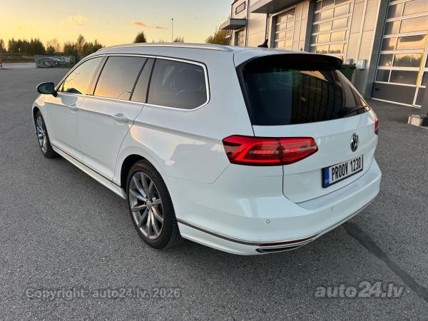 Volkswagen Passat 2019 in Tartu on AUTOMOTO.COM.LV White Volkswagen Passat 2019 in Tartu, with an engine capacity of 2.00 L and mileage of 241 thousand km for 13990 €, photo 8 on AUTOMOTO.COM.LV
