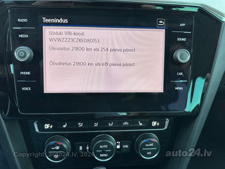 White Volkswagen Passat 2019 in Tartu, with an engine capacity of 2.00 L and mileage of 241 thousand km for 13990 €, photo 24 on AUTOMOTO.COM.LV