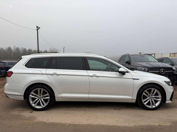 White Volkswagen Passat 2020 in Vilnius, with an engine capacity of 1.40 L and mileage of 175 thousand km for 16450 €, photo 5 on AUTOMOTO.COM.LV