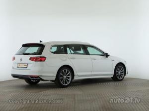 Balts Volkswagen Passat 2020 Tallina, ar dzinēja tilpumu 2.00 L un nobraukumu 98 tūkst. km par 23000 €, foto 5 vietnē AUTOMOTO.COM.LV