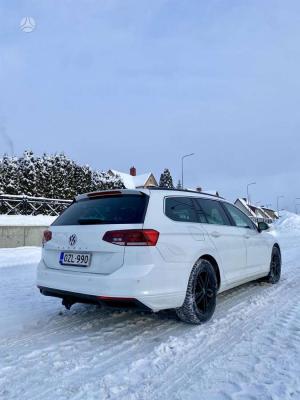 Balts Volkswagen Passat 2020 Telšiai, ar dzinēja tilpumu 1.97 L un nobraukumu 294 tūkst. km par 14000 €, foto 6 vietnē AUTOMOTO.COM.LV