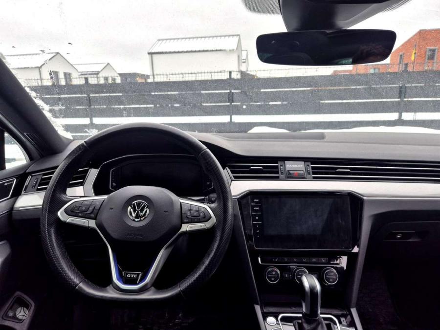 Balts Volkswagen Passat 2020 Viļņa, ar dzinēja tilpumu 1.40 L un nobraukumu 185 tūkst. km par 18900 €, foto 5 vietnē AUTOMOTO.COM.LV