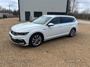 White Volkswagen Passat 2020 in Voru, with an engine capacity of 1.40 L and mileage of 193 thousand km for 15990 €, photo 3 on AUTOMOTO.COM.LV
