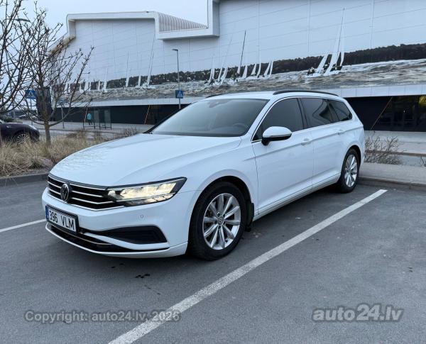 White Volkswagen Passat 2020 in Tallinn, with an engine capacity of 2.00 L and mileage of 330 thousand km for 15500 €, photo 1 on AUTOMOTO.COM.LV