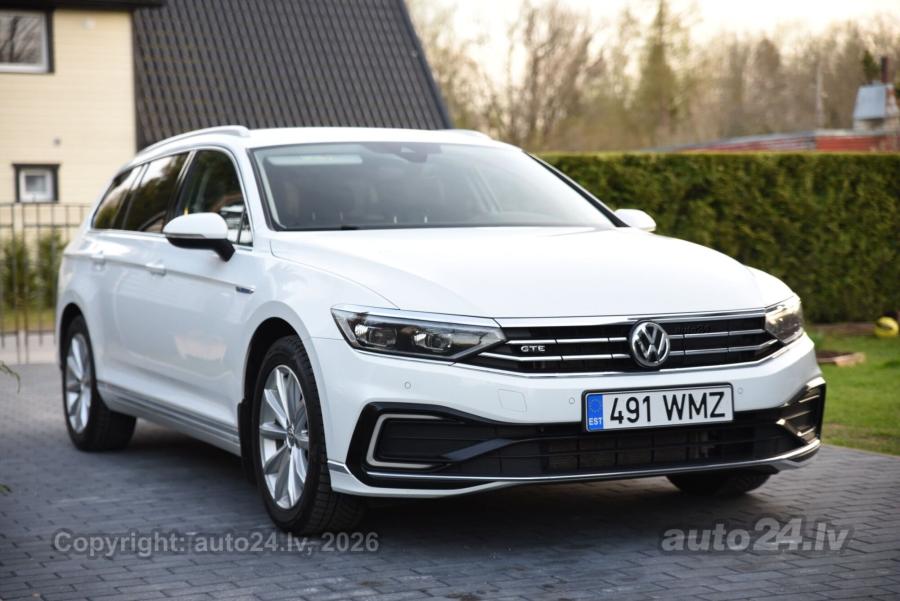 White Volkswagen Passat 2020 in Tallinn, with an engine capacity of 1.40 L and mileage of 221 thousand km for 17700 €, photo 1 on AUTOMOTO.COM.LV