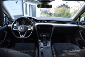 White Volkswagen Passat 2020 in Tallinn, with an engine capacity of 1.40 L and mileage of 221 thousand km for 17700 €, photo 7 on AUTOMOTO.COM.LV