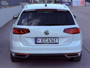 White Volkswagen Passat 2020 in Vilnius, with an engine capacity of 1.40 L and mileage of 186 thousand km for 18500 €, photo 4 on AUTOMOTO.COM.LV