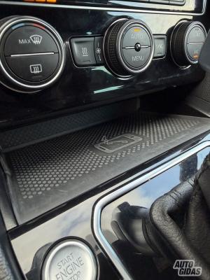 White Volkswagen Passat 2020 in Vilnius, with an engine capacity of 1.40 L and mileage of 186 thousand km for 18500 €, photo 21 on AUTOMOTO.COM.LV