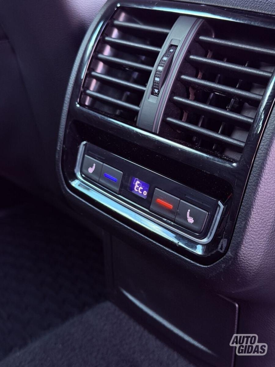 Balts Volkswagen Passat 2020 Viļņa, ar dzinēja tilpumu 1.40 L un nobraukumu 186 tūkst. km par 18500 €, foto 26 vietnē AUTOMOTO.COM.LV
