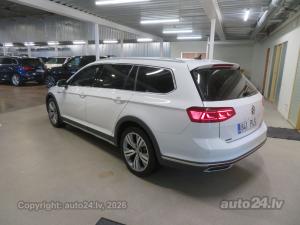 Balts Volkswagen Passat 2020 Tallina, ar dzinēja tilpumu 2.00 L un nobraukumu 215 tūkst. km par 21000 €, foto 3 vietnē AUTOMOTO.COM.LV