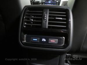 Balts Volkswagen Passat 2020 Tallina, ar dzinēja tilpumu 2.00 L un nobraukumu 215 tūkst. km par 21000 €, foto 8 vietnē AUTOMOTO.COM.LV
