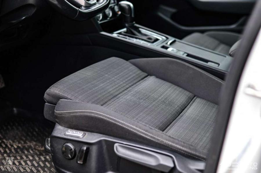 Balts Volkswagen Passat 2020 Kretinga, ar dzinēja tilpumu 2.00 L un nobraukumu 298 tūkst. km par 10999 €, foto 13 vietnē AUTOMOTO.COM.LV