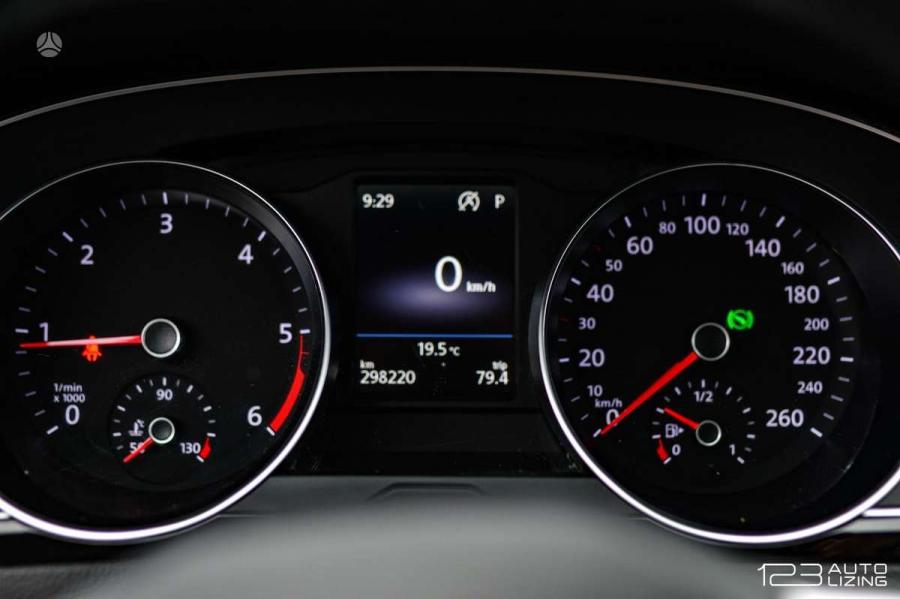 Balts Volkswagen Passat 2020 Kretinga, ar dzinēja tilpumu 2.00 L un nobraukumu 298 tūkst. km par 10999 €, foto 14 vietnē AUTOMOTO.COM.LV