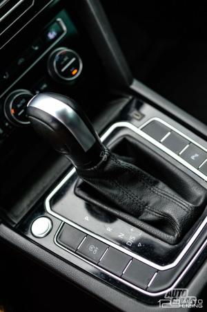 Balts Volkswagen Passat 2020 Kretinga, ar dzinēja tilpumu 2.00 L un nobraukumu 298 tūkst. km par 10999 €, foto 17 vietnē AUTOMOTO.COM.LV