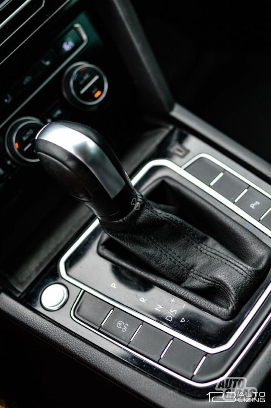 Balts Volkswagen Passat 2020 Kretinga, ar dzinēja tilpumu 2.00 L un nobraukumu 298 tūkst. km par 10999 €, foto 17 vietnē AUTOMOTO.COM.LV
