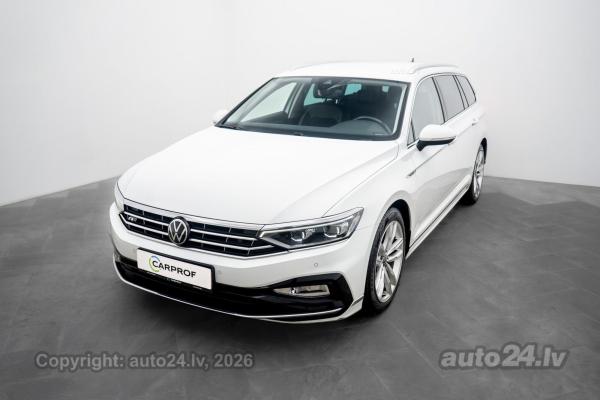 White Volkswagen Passat 2020 in Tallinn, with an engine capacity of 2.00 L and mileage of 211 thousand km for 19999 €, photo 1 on AUTOMOTO.COM.LV