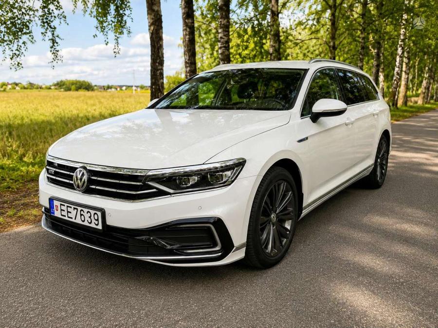 Balts Volkswagen Passat 2020 Kauņa, ar dzinēja tilpumu 1.40 L un nobraukumu 176 tūkst. km par 15599 €, foto 1 vietnē AUTOMOTO.COM.LV
