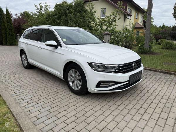 Balts Volkswagen Passat 2020 Viļņa, ar dzinēja tilpumu 1.97 L un nobraukumu 149 tūkst. km par 14500 €, foto  vietnē AUTOMOTO.COM.LV