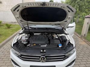 White Volkswagen Passat 2020 in Vilnius, with an engine capacity of 1.97 L and mileage of 149 thousand km for 14500 €, photo 17 on AUTOMOTO.COM.LV