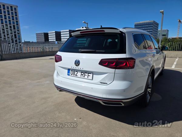White Volkswagen Passat 2020 in Tallinn, with an engine capacity of 2.00 L and mileage of 163 thousand km for 23000 €, photo 6 on AUTOMOTO.COM.LV