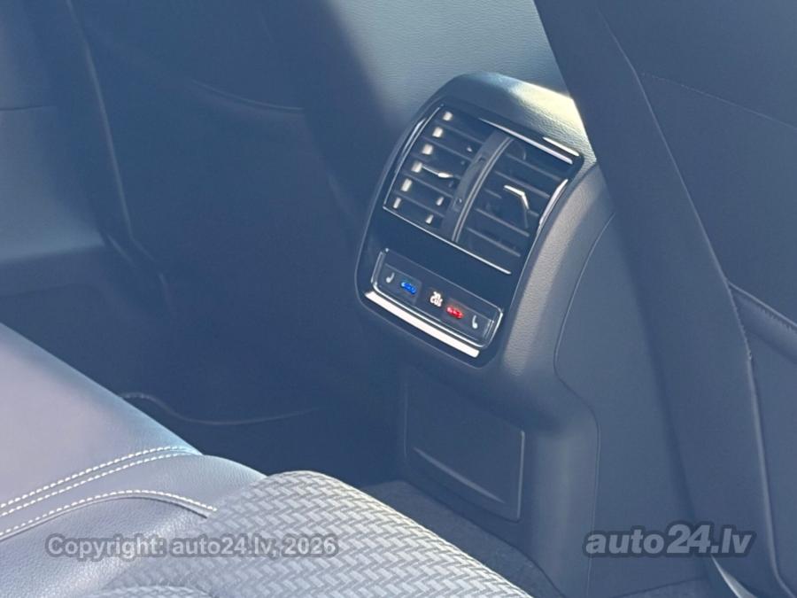 Balts Volkswagen Passat 2020 Tallina, ar dzinēja tilpumu 2.00 L un nobraukumu 151 tūkst. km par 19990 €, foto 11 vietnē AUTOMOTO.COM.LV