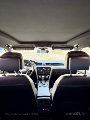 Balts Volkswagen Passat 2020 Tallina, ar dzinēja tilpumu 2.00 L un nobraukumu 151 tūkst. km par 19990 €, foto 14 vietnē AUTOMOTO.COM.LV