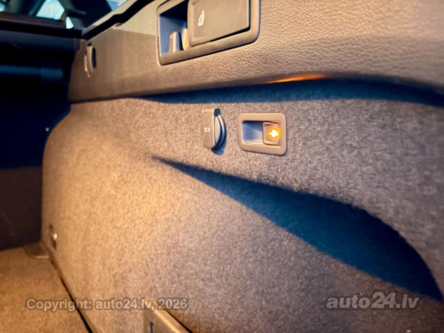 Balts Volkswagen Passat 2020 Tallina, ar dzinēja tilpumu 2.00 L un nobraukumu 151 tūkst. km par 19990 €, foto 23 vietnē AUTOMOTO.COM.LV
