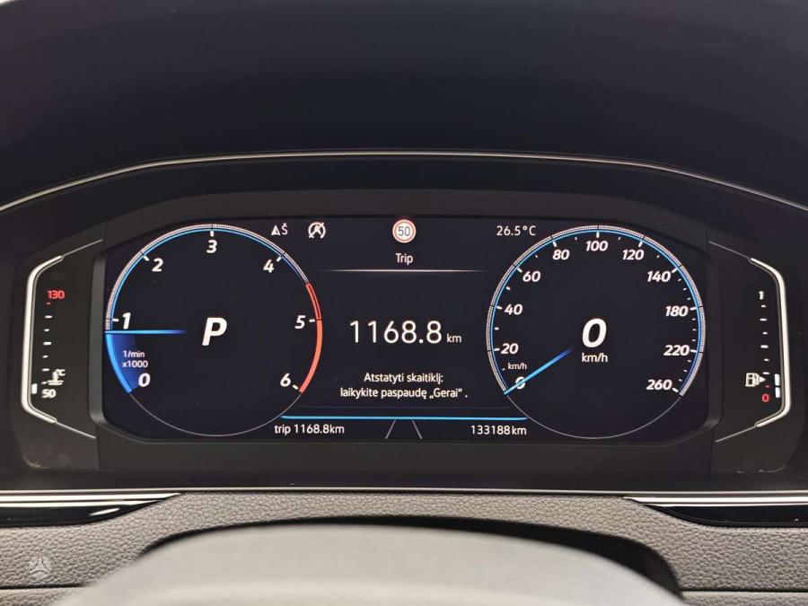 Белый Фольксваген Пассат 2020 в Вильнюс, объемом двигателя 1.97 л и пробегом 133 тыс. км за 19500 €, фото 28 на AUTOMOTO.COM.LV