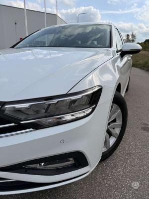 Balts Volkswagen Passat 2020 Viļņa, ar dzinēja tilpumu 1.50 L un nobraukumu 229 tūkst. km par 13250 €, foto 14 vietnē AUTOMOTO.COM.LV