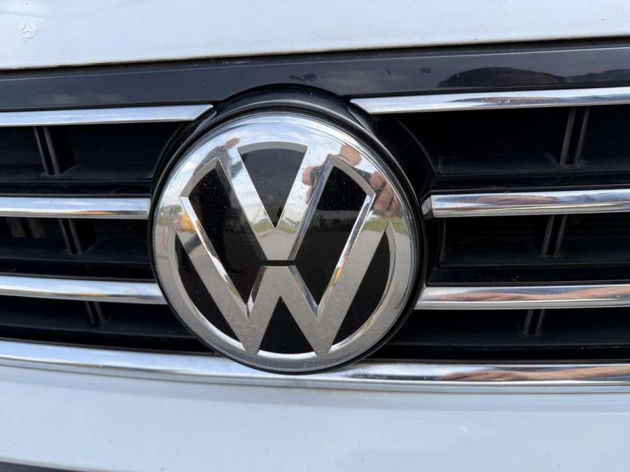 Balts Volkswagen Passat 2020 Viļņa, ar dzinēja tilpumu 1.50 L un nobraukumu 229 tūkst. km par 13250 €, foto 15 vietnē AUTOMOTO.COM.LV
