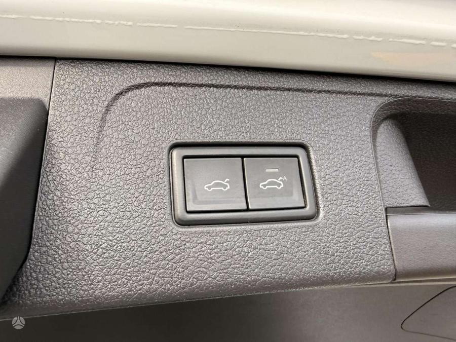 Balts Volkswagen Passat 2020 Viļņa, ar dzinēja tilpumu 1.50 L un nobraukumu 229 tūkst. km par 13250 €, foto 26 vietnē AUTOMOTO.COM.LV
