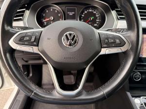 Balts Volkswagen Passat 2020 Viļņa, ar dzinēja tilpumu 1.50 L un nobraukumu 229 tūkst. km par 13250 €, foto 35 vietnē AUTOMOTO.COM.LV