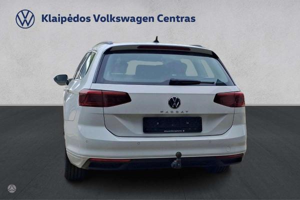 Balts Volkswagen Passat 2021 Klaipėda, ar dzinēja tilpumu 1.97 L un nobraukumu 186 tūkst. km par 17500 €, foto 5 vietnē AUTOMOTO.COM.LV
