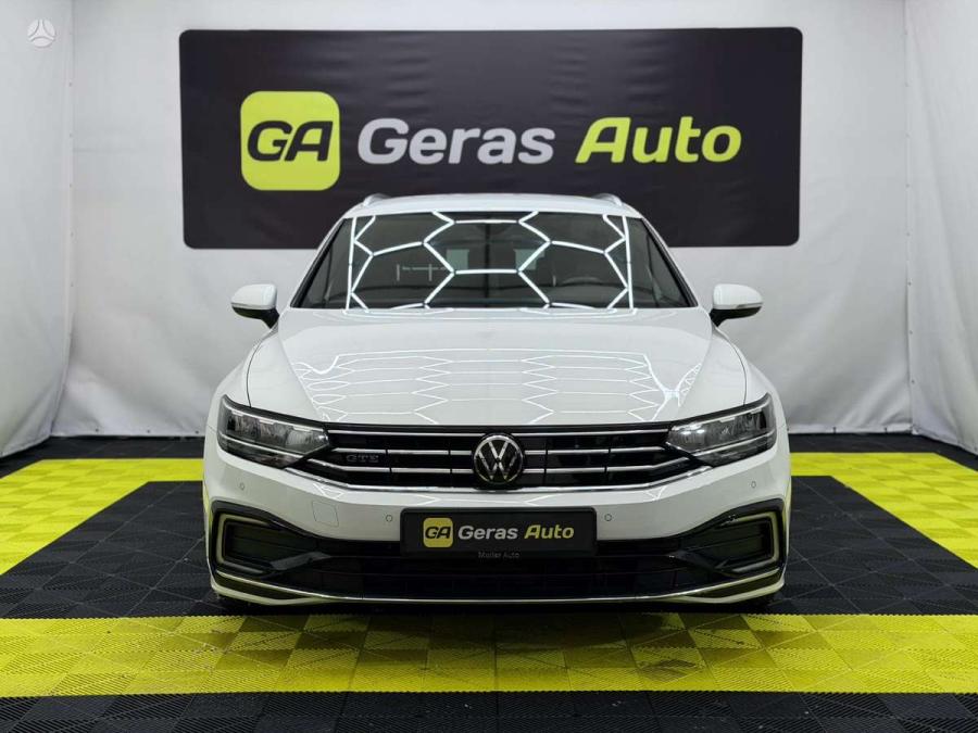 Balts Volkswagen Passat 2021 Viļņa, ar dzinēja tilpumu 1.40 L un nobraukumu 144 tūkst. km par 20490 €, foto 7 vietnē AUTOMOTO.COM.LV