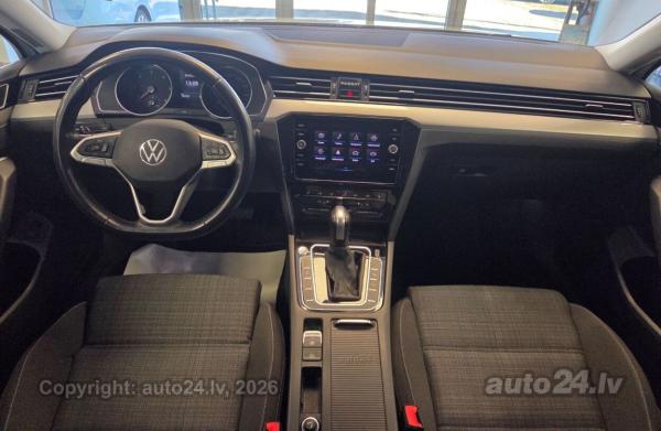 White Volkswagen Passat 2021 in Tartu, with an engine capacity of 2.00 L and mileage of 187 thousand km for 16699 €, photo 7 on AUTOMOTO.COM.LV