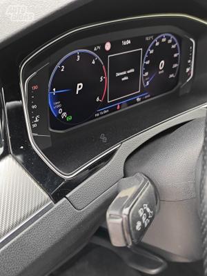 White Volkswagen Passat 2021 in Kaunas, with an engine capacity of 2.00 L and mileage of 269 thousand km for 14899 €, photo 20 on AUTOMOTO.COM.LV