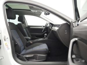 Balts Volkswagen Passat 2021 Viļņa, ar dzinēja tilpumu 1.40 L un nobraukumu 158 tūkst. km par 17500 €, foto 12 vietnē AUTOMOTO.COM.LV