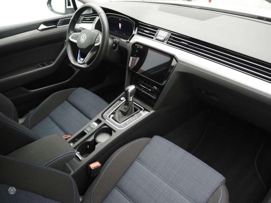 Balts Volkswagen Passat 2021 Viļņa, ar dzinēja tilpumu 1.40 L un nobraukumu 158 tūkst. km par 17500 €, foto 13 vietnē AUTOMOTO.COM.LV
