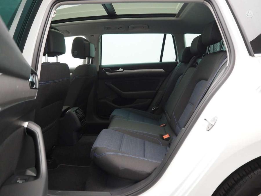 Balts Volkswagen Passat 2021 Viļņa, ar dzinēja tilpumu 1.40 L un nobraukumu 158 tūkst. km par 17500 €, foto 15 vietnē AUTOMOTO.COM.LV