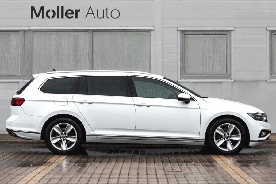 White Volkswagen Passat 2021 in Ventspils, with an engine capacity of 2.00 L and mileage of 160 thousand km for 19550 €, photo 7 on AUTOMOTO.COM.LV