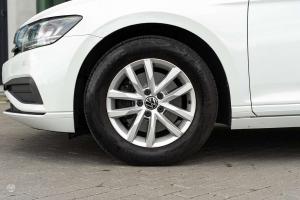 Balts Volkswagen Passat 2021 Viļņa, ar dzinēja tilpumu 1.50 L un nobraukumu 141 tūkst. km par 15500 €, foto 7 vietnē AUTOMOTO.COM.LV