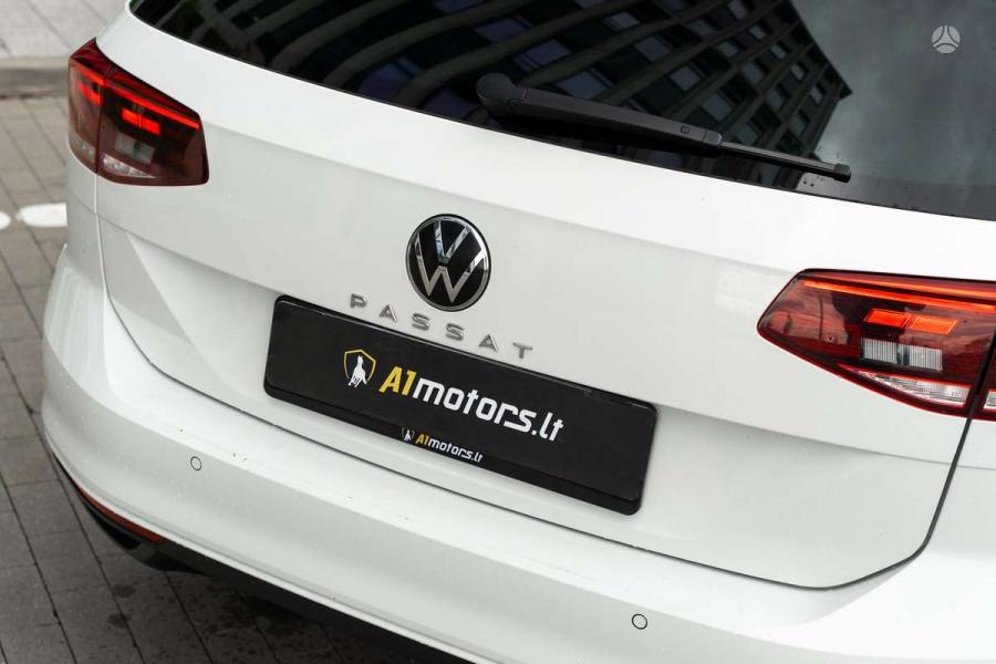 Balts Volkswagen Passat 2021 Viļņa, ar dzinēja tilpumu 1.50 L un nobraukumu 141 tūkst. km par 15500 €, foto 12 vietnē AUTOMOTO.COM.LV