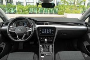 Balts Volkswagen Passat 2021 Viļņa, ar dzinēja tilpumu 1.50 L un nobraukumu 141 tūkst. km par 15500 €, foto 16 vietnē AUTOMOTO.COM.LV