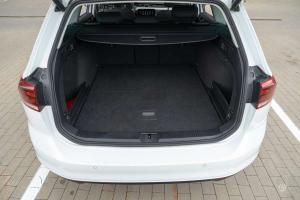 Balts Volkswagen Passat 2021 Viļņa, ar dzinēja tilpumu 1.50 L un nobraukumu 141 tūkst. km par 15500 €, foto 21 vietnē AUTOMOTO.COM.LV
